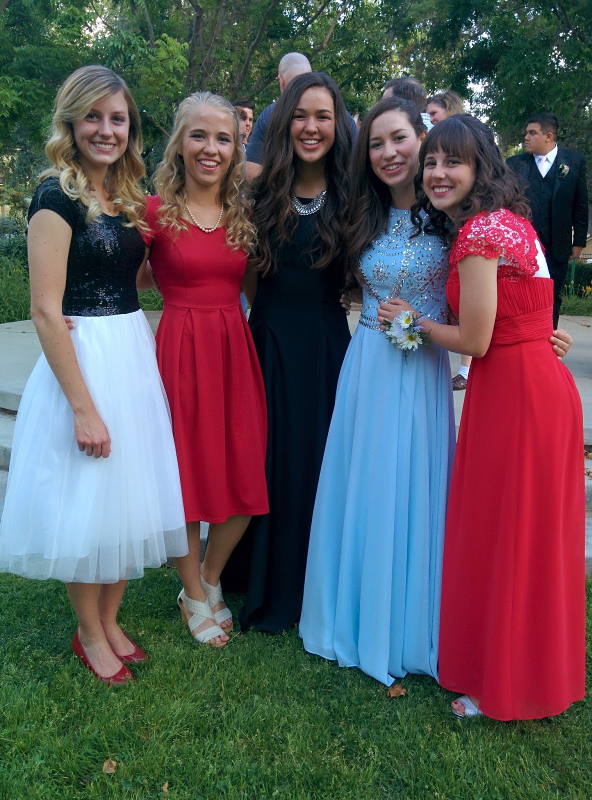 Lacey and Lovely: Mormon Prom