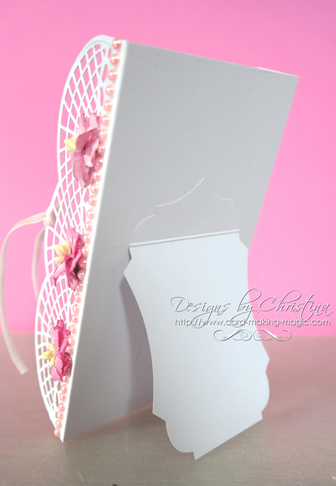 Flowers, Ribbons and Pearls: Tuesday Tutorial - Bella Clair Border