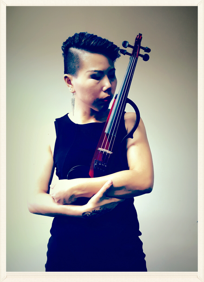 Jessica Loo - The Violinist: Jessica Loo - The Violinist