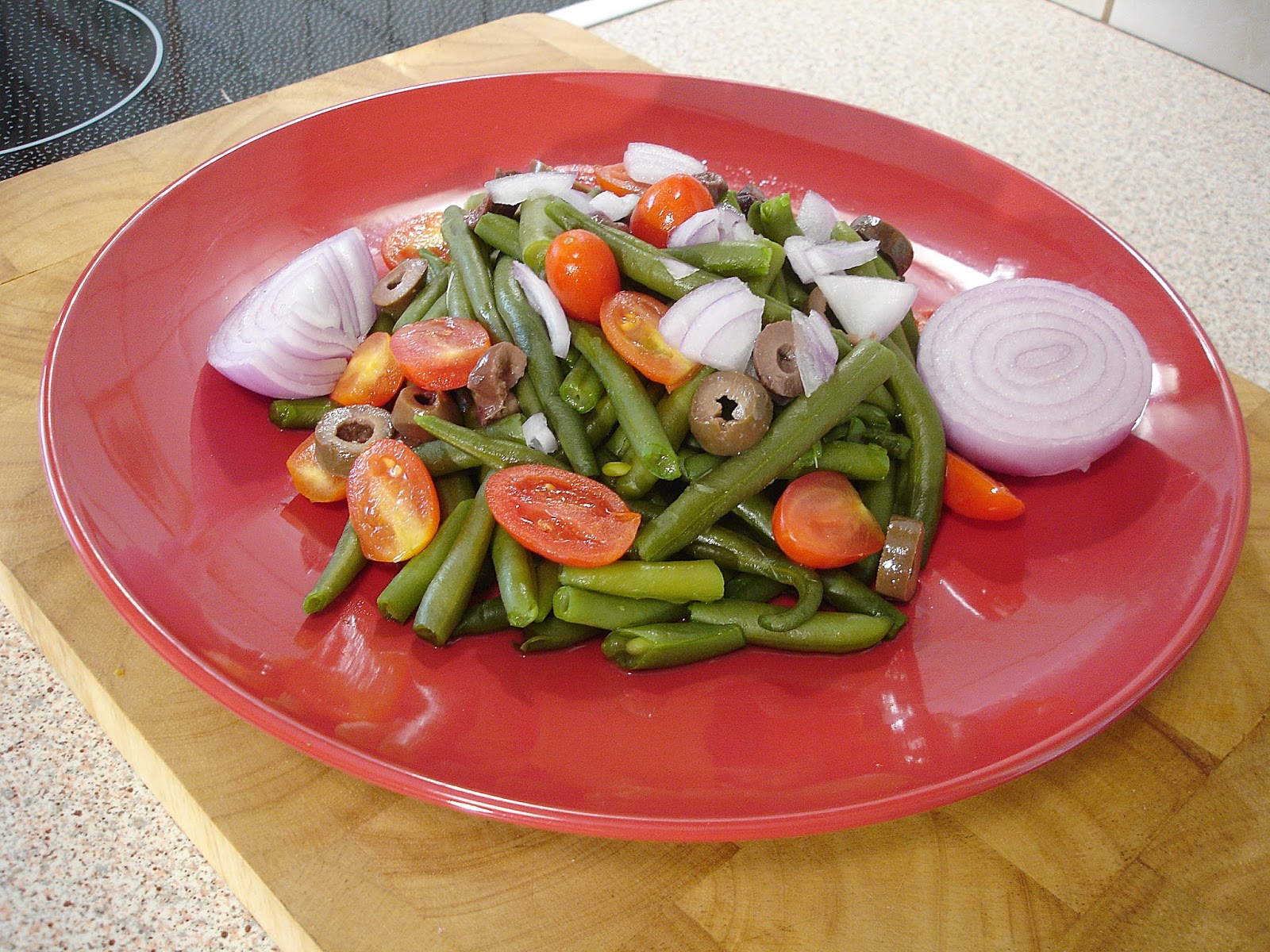 Σαλάτα με φασολάκια και dressing από σκόρδο μέλι και Κρέμα Βαλσάμικου