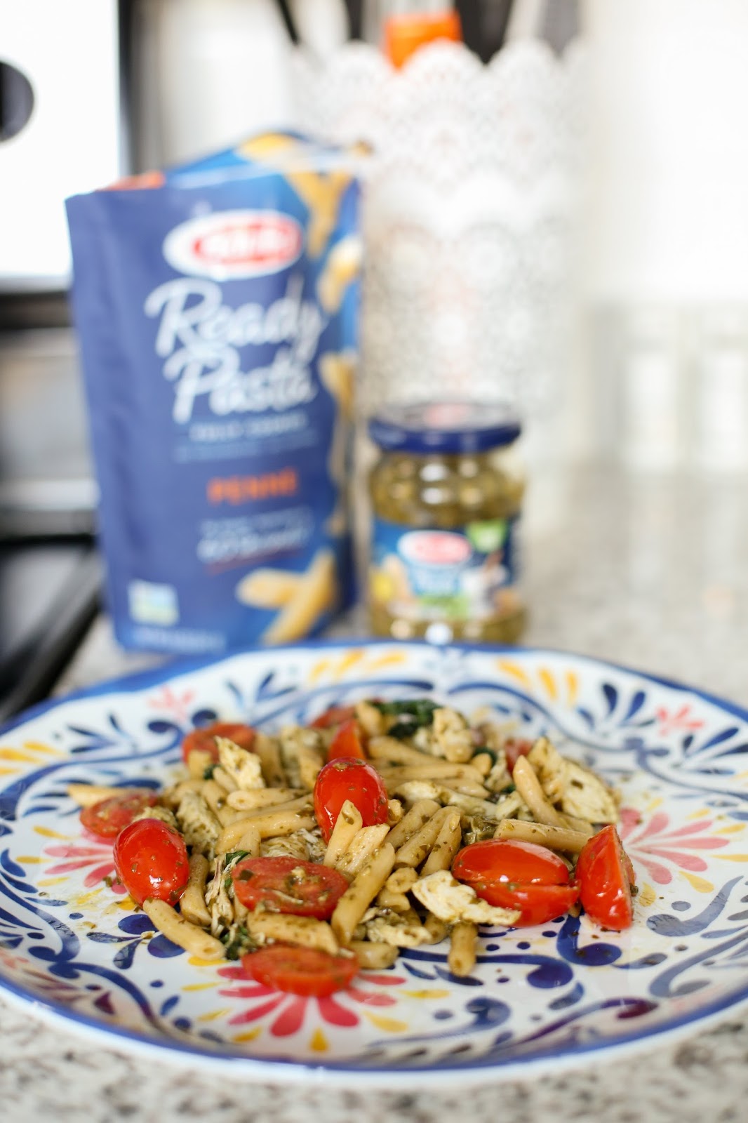 Easy Weeknight Dinner: Pesto Pasta Recipe with Barilla Ready Pasta ...