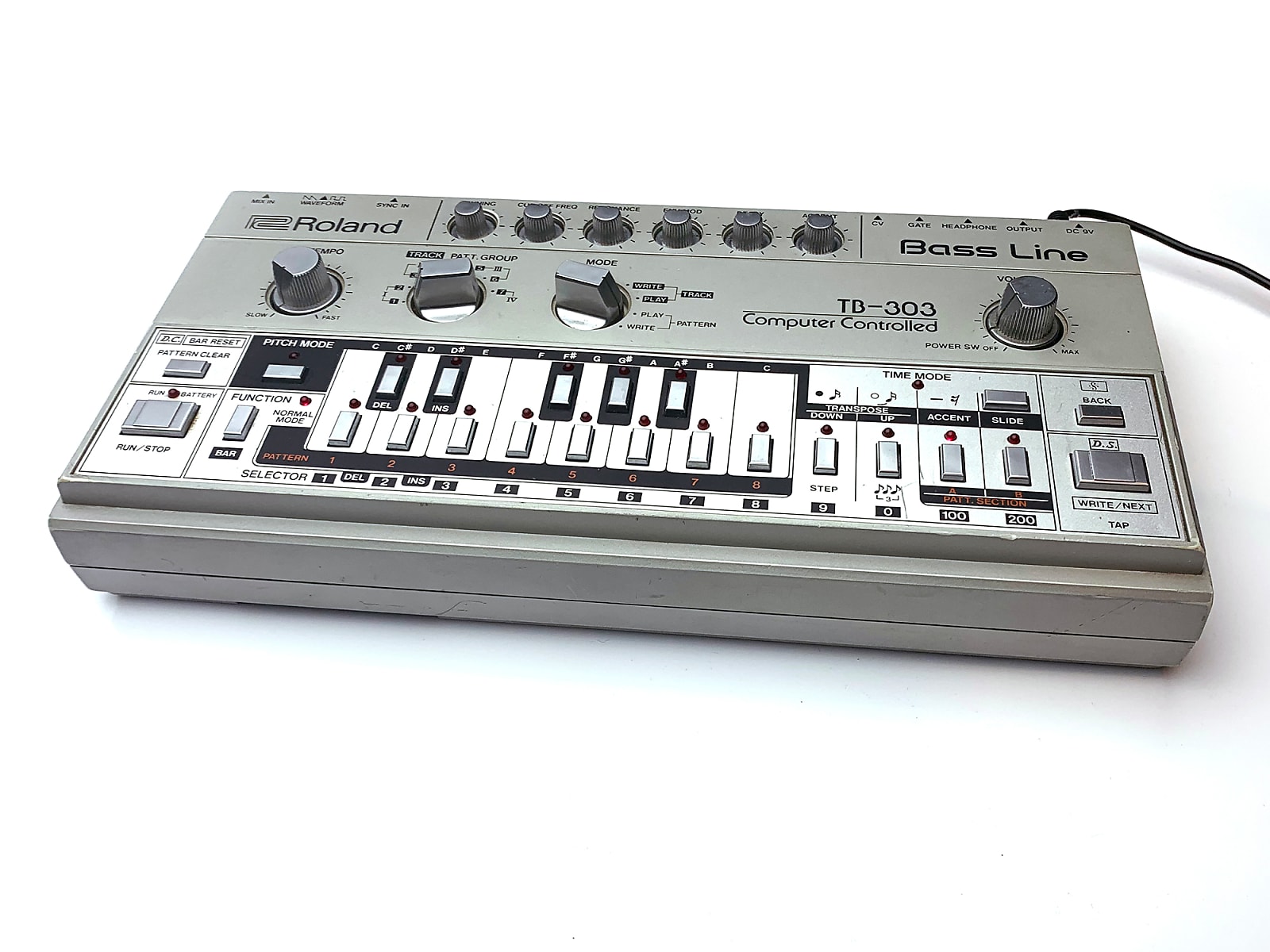 MATRIXSYNTH: Roland TB-303 Bass Line Synthesizer