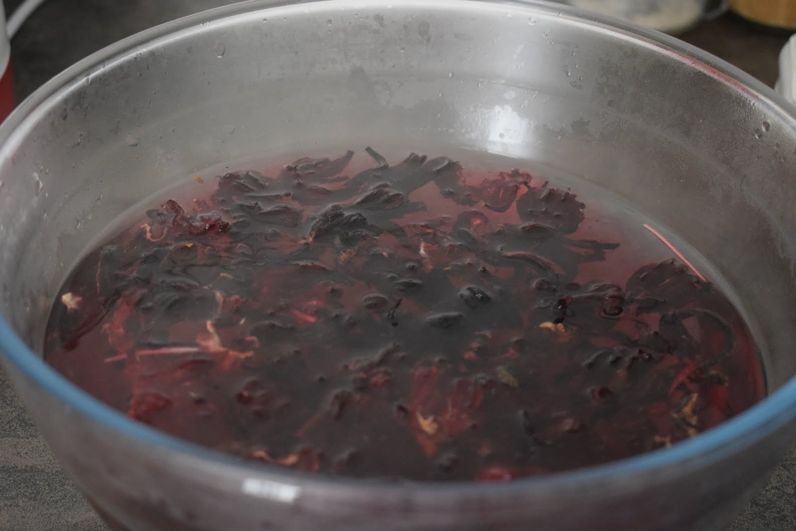 Egypt: Beat the heat with Karkade (hibiscus)