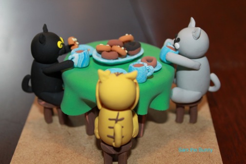 Sam the Bunny and Friends: Crayola Model Magic Clay: Cats Tea Party