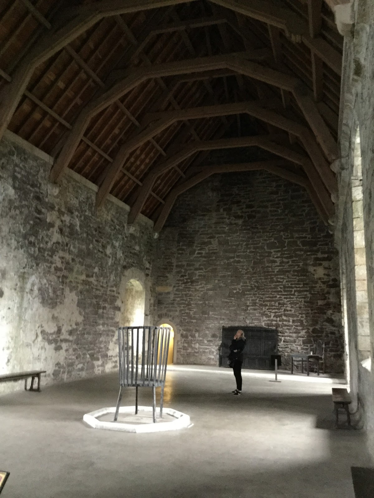 Outlander Homepage: LOCATIONS OF OUTLANDER - a glimpse of Castle Leoch ...