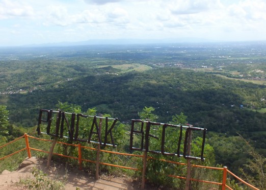 Destinasti Objek Wisata Puncak Bukit Becici di Dlingo Bantul Yogyakarta ...