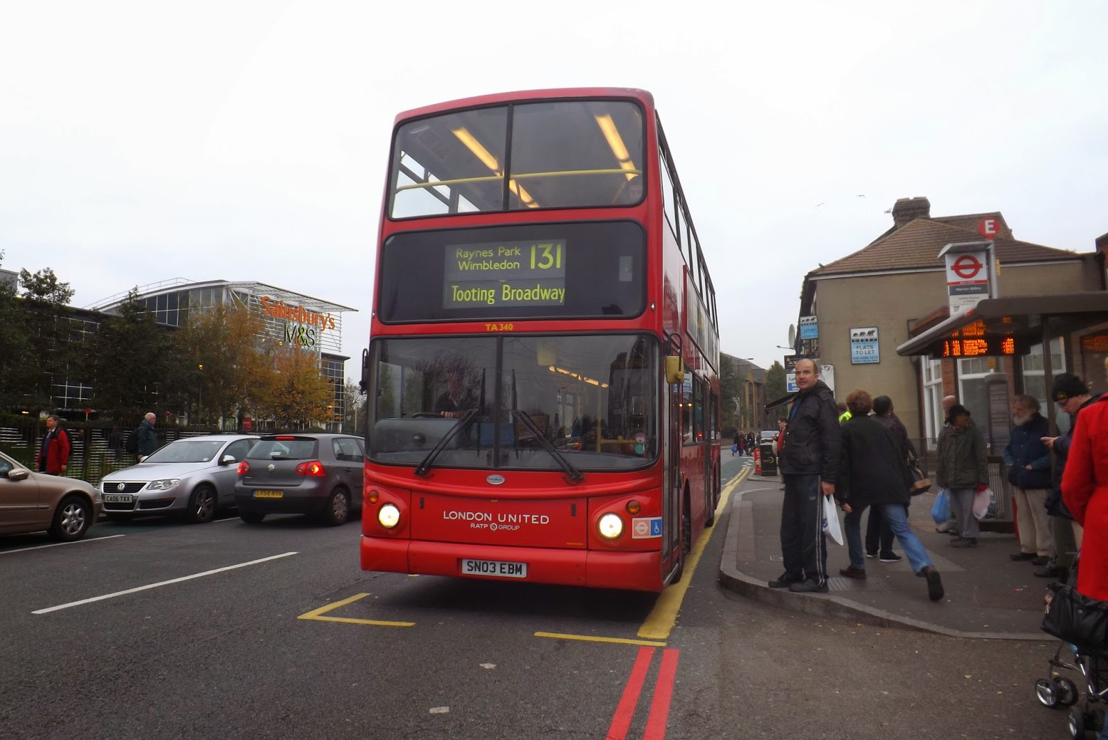 London Bus Scene: November 2013