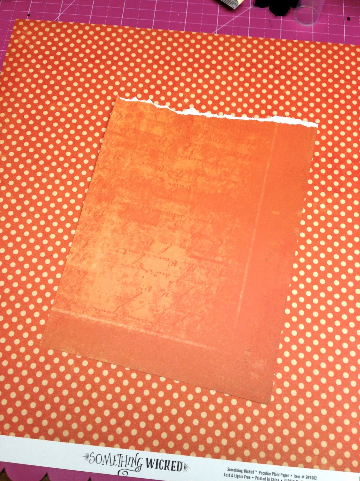 FotoBella: Something Wicked Layout Tutorial