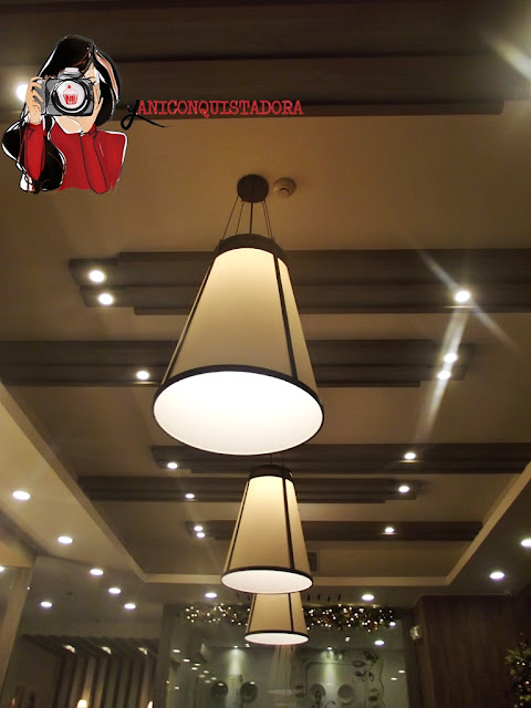 yaniconquistadora: CONTI'S Bakeshop and Restaurant in Robinsons Magnolia