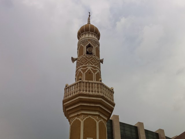 Life in Kuwait Blog: Old Kuwaiti Buildings