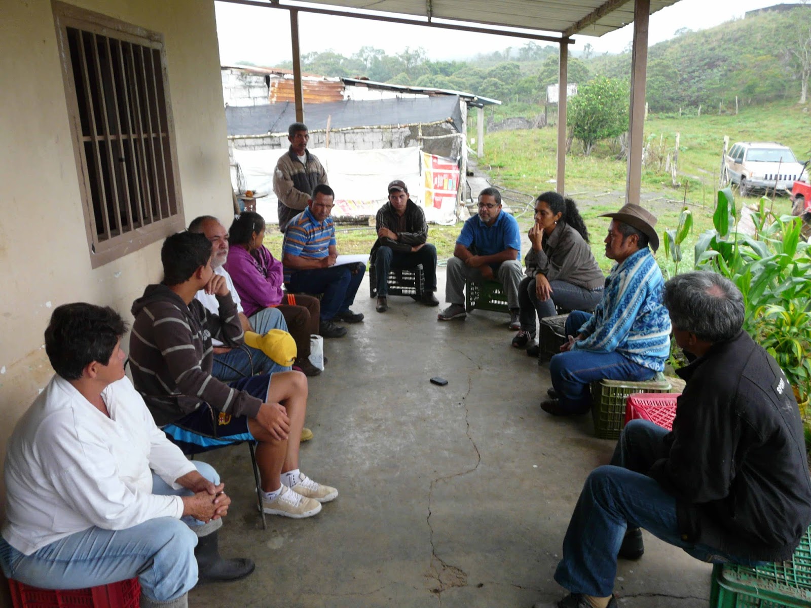 EPS de Producción y Distribución de Alimentos MANOVUELTA: Construyendo ...