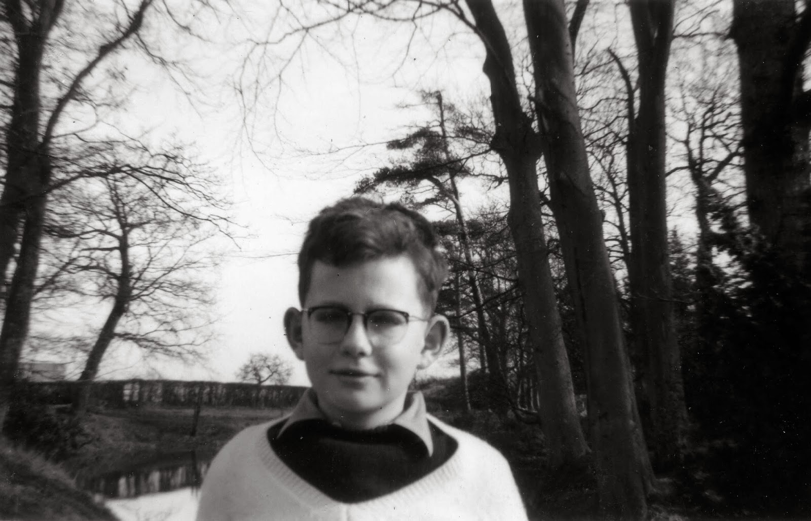 Hydneye House School: Simon Tuite's re-discovered photos...