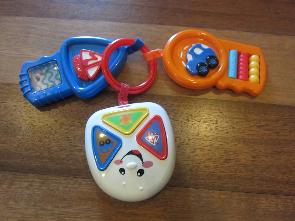 CHILD'S HEAVEN ONLINE STORE: Fisher Price Laugh and Learn Learning Keys