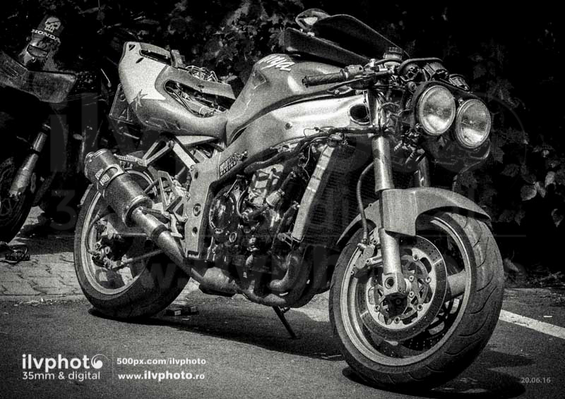 freeware and open source soft: My PHOTO Journey #5 - Sad Motorcycle