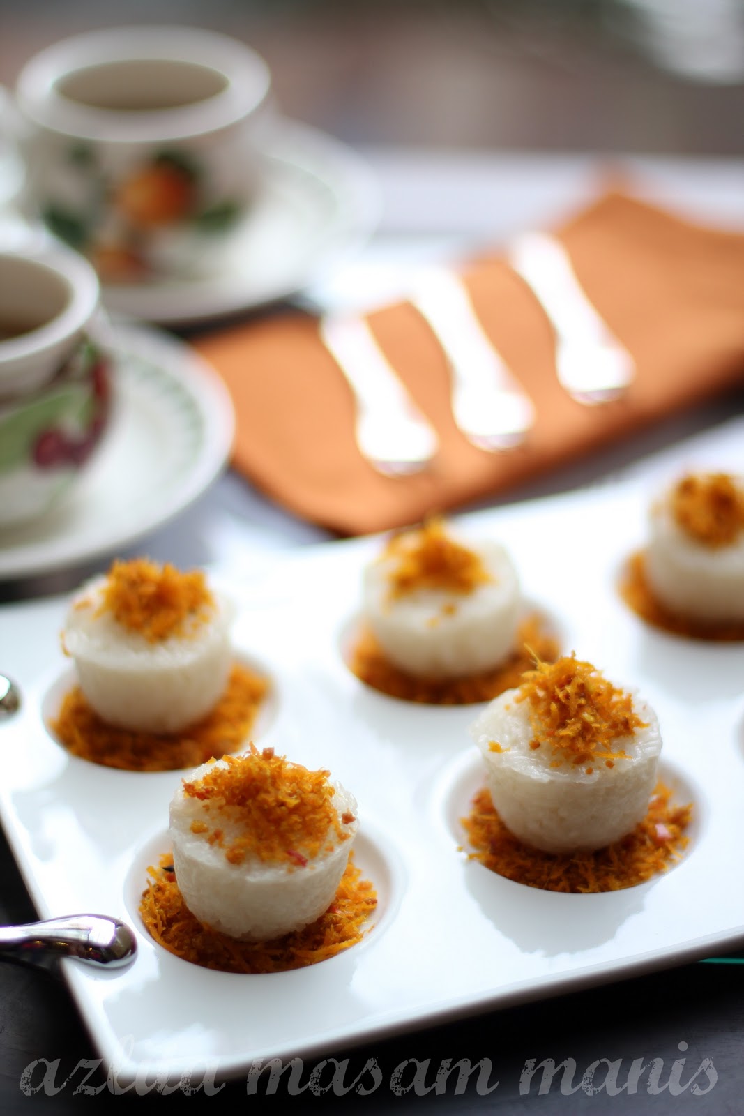 PULUT CAWAN - masam manis