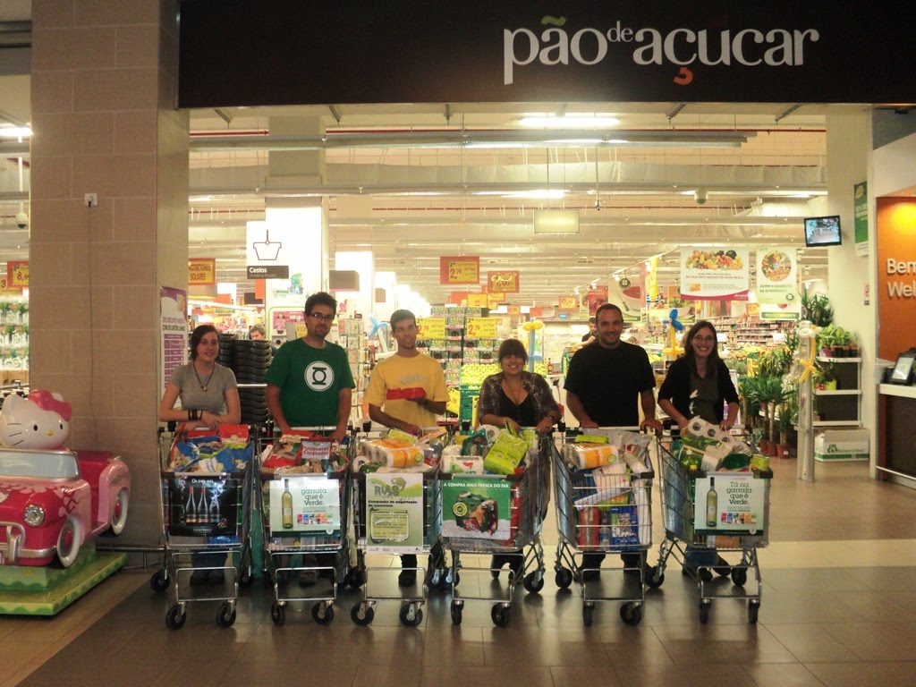 Campanha de Angariação de Mateirais no Pão de Açucar de Olhão - RIAS