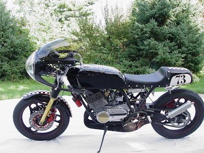 Cafe Racer Special: Yamaha RD 350 Cafe Racer by Richard Weslow