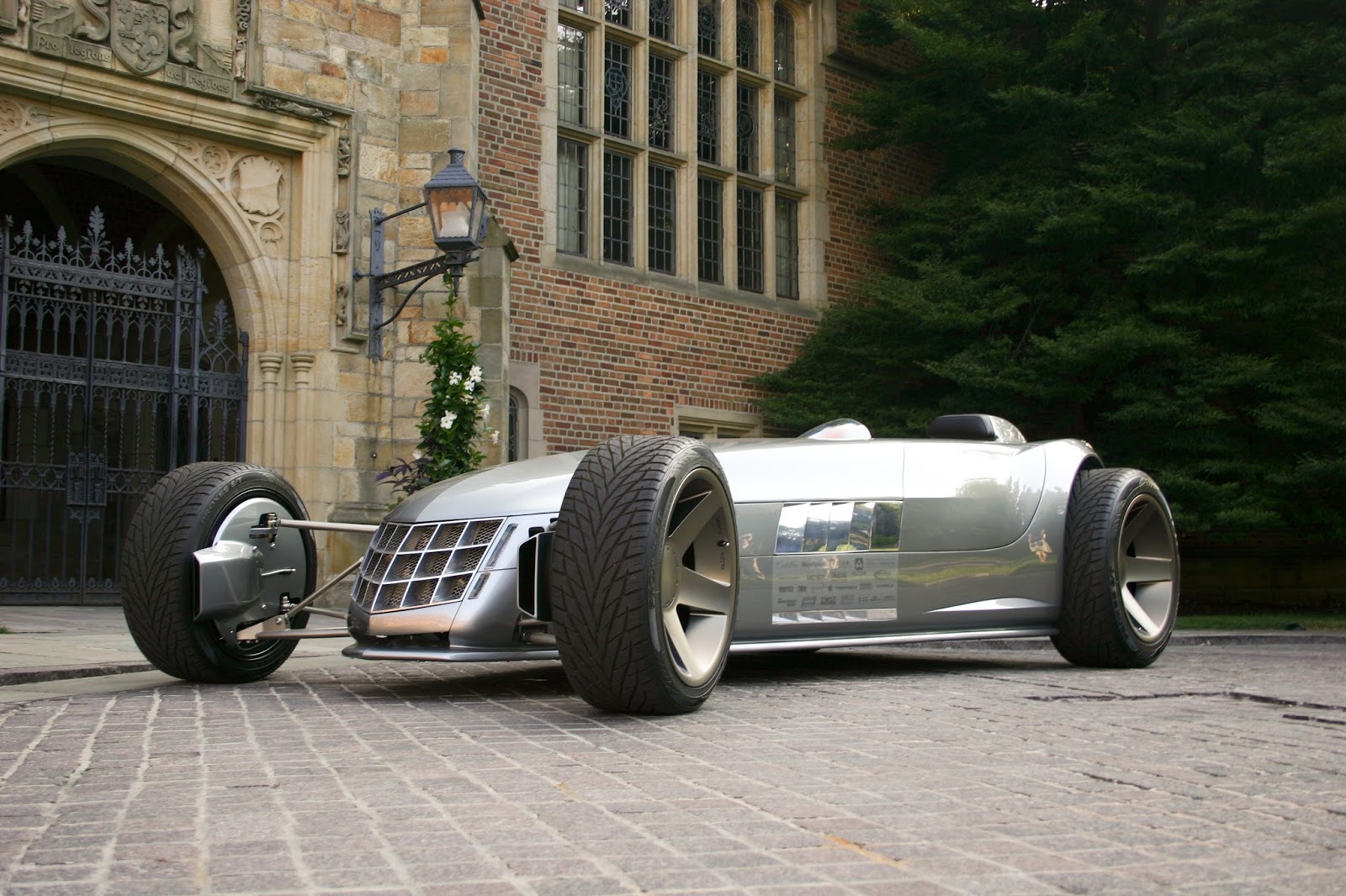 Wayne K Cherry Design: VSR concept car