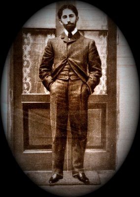 Raíces Literarias: Horacio Quiroga: Biografía.-