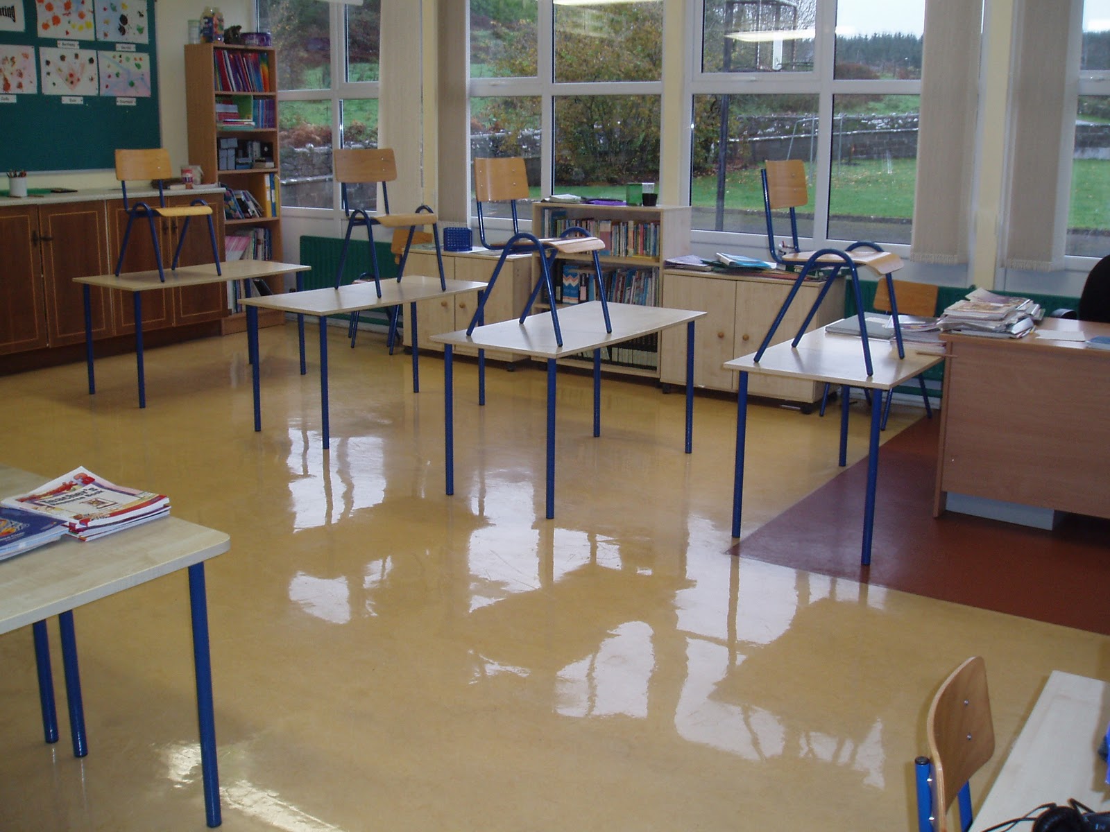 St Ronans National School: About St Ronan's National School