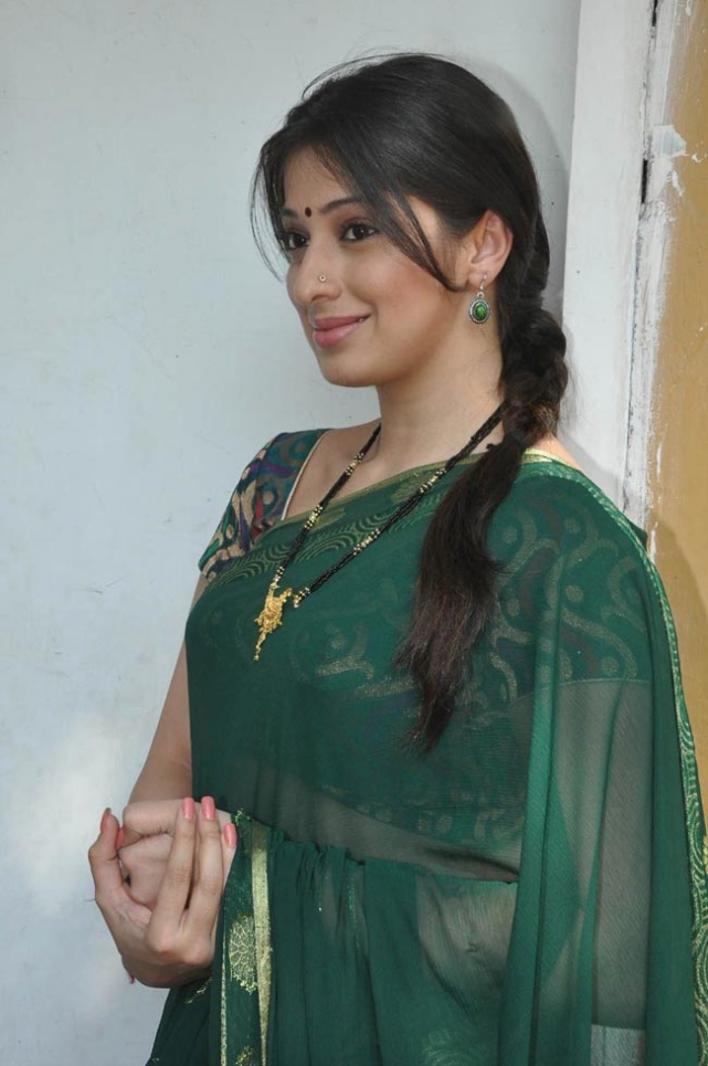Lakshmi Rai Latest Beautiful Saree Stills in Rani Ranemma Up comming ...