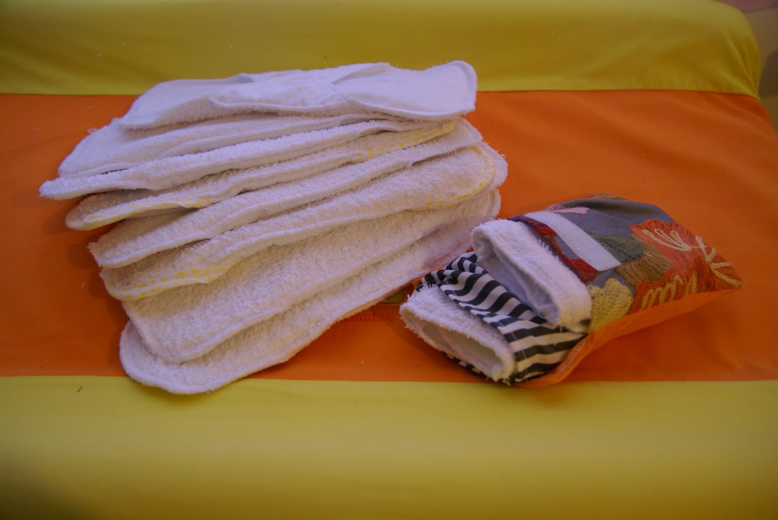 Trestristestigres: Lote de 10 compresas