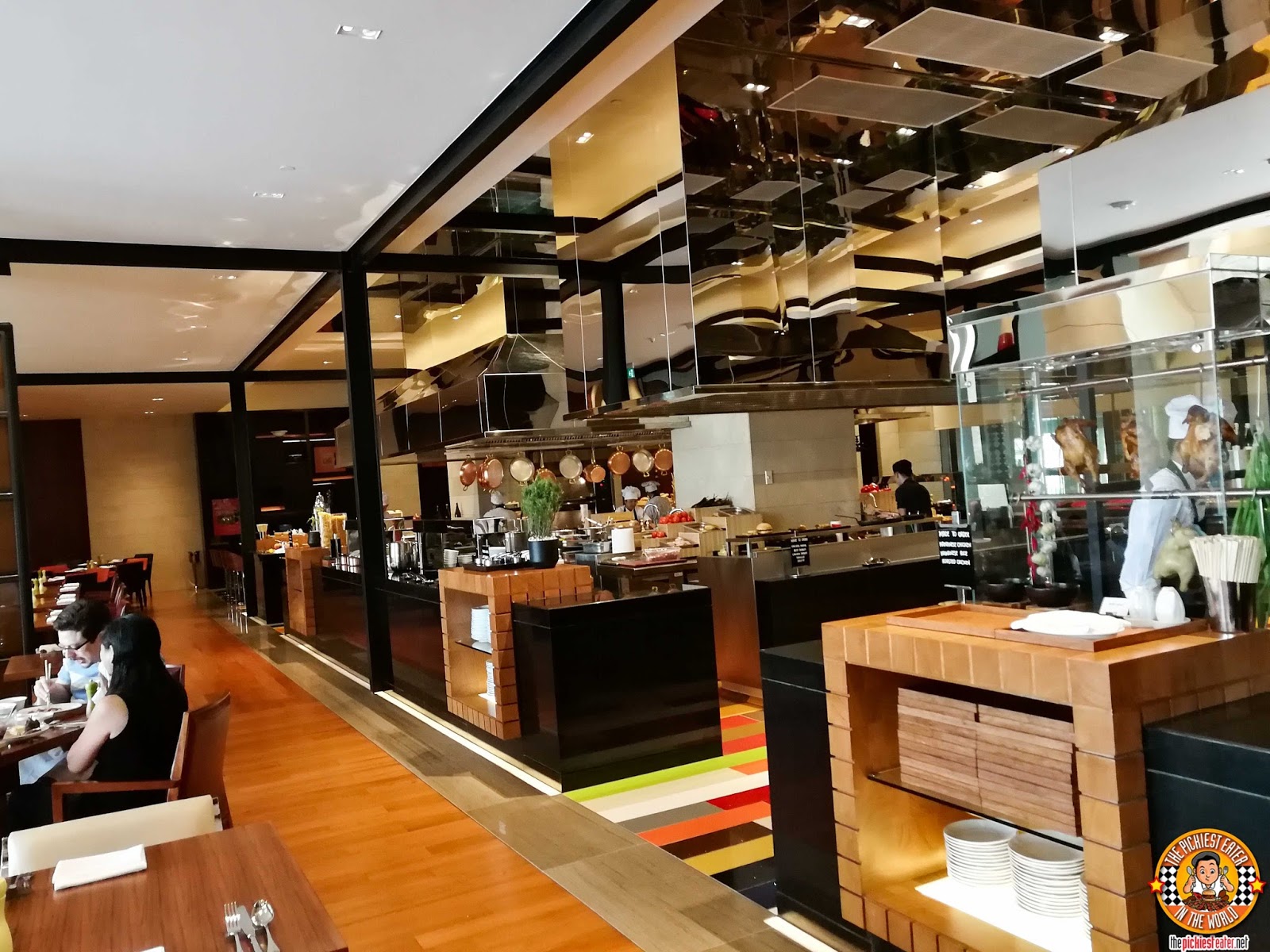 THE PICKIEST EATER IN THE WORLD: GRAND HYATT MANILA: LUXURY REDEFINED