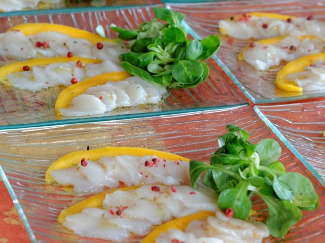Carpaccio de St Jacques à la mangue