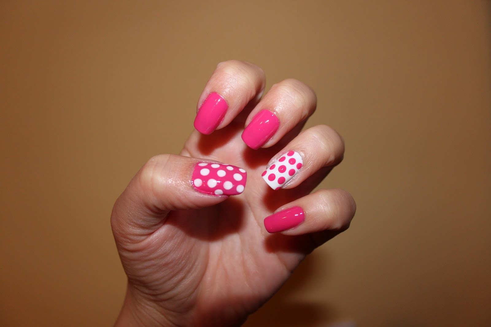 Las cositas de Jessika: Manicura rosa para feria