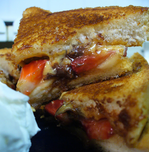 Out of My Sister's Kitchen: Grilled Peanut Butter Banana Split Sandwiches