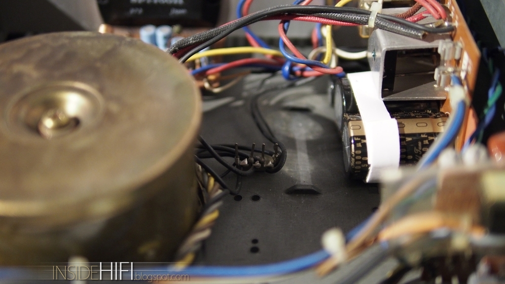 Inside Hi-Fi: Rotel RB-1000