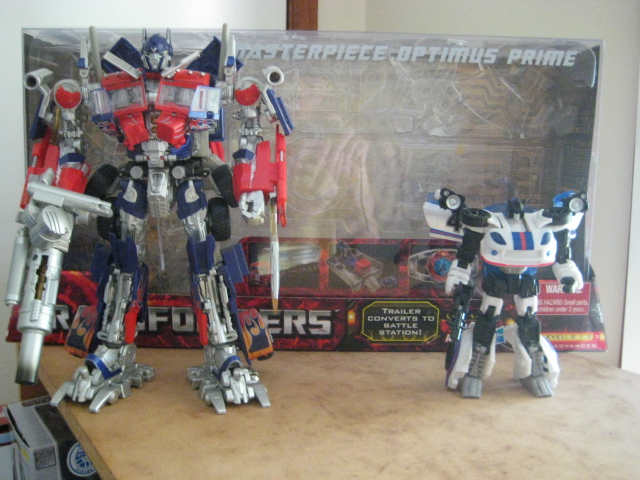 ChCse's blog: Toy Review: Transformers Masterpiece Optimus Prime ...