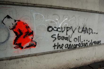 GRAFFITI FONTS: Banksy Graffiti: Political Graffiti