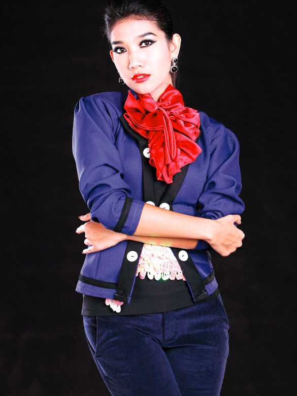 Top Asian Stars: Myanmar Super Model Tha Zin