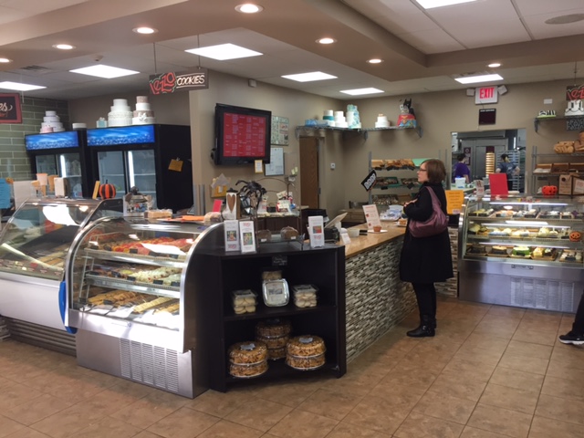 Eating Elmhurst: Lezza Spumoni and Desserts