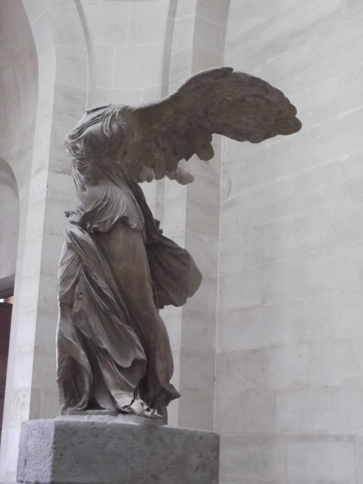 My Adventures in Spain: Paris!! Day 4: The Louvre