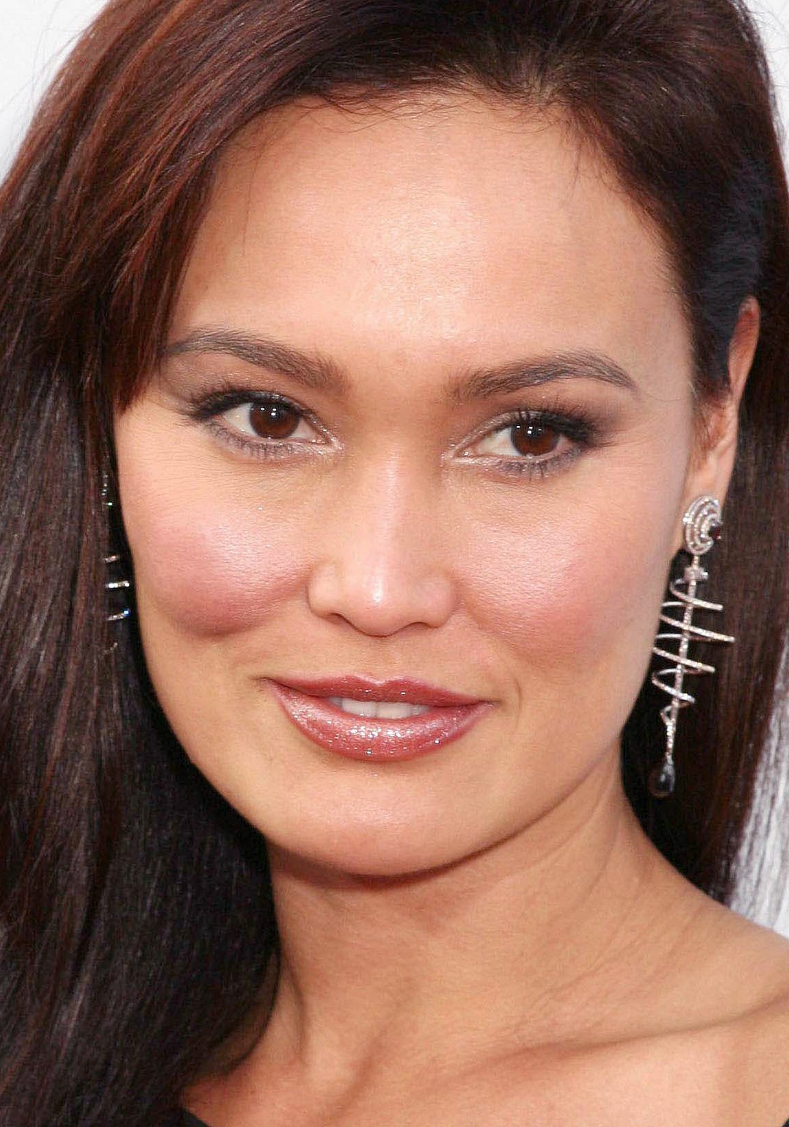 Filmovízia: Tia Carrere