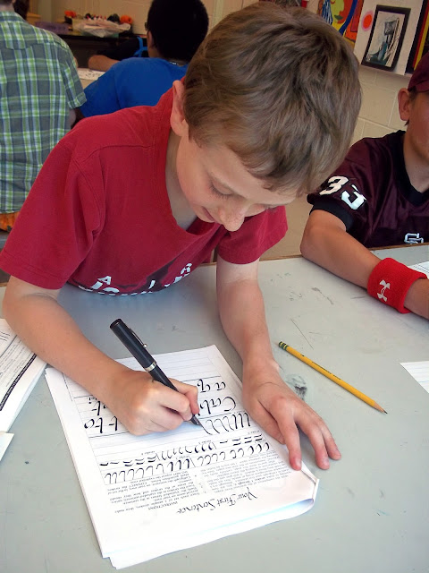 Monument Valley Regional Middle School Art Class: Artist in the ...