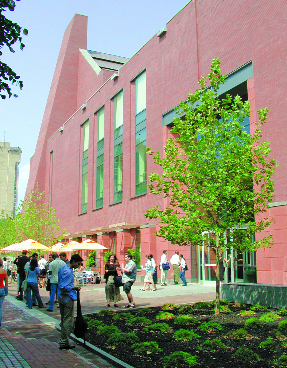 Jon M. Huntsman School of Business: Paying Forward