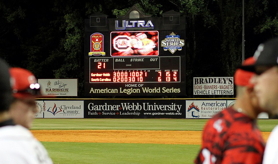 Gardner-Webb Baseball: Diamond Dog Camp for Summer 2013