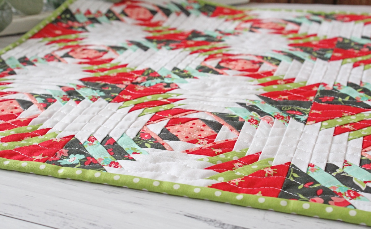 Penelope Mini Quilt PDF Pattern - Threadbare Creations