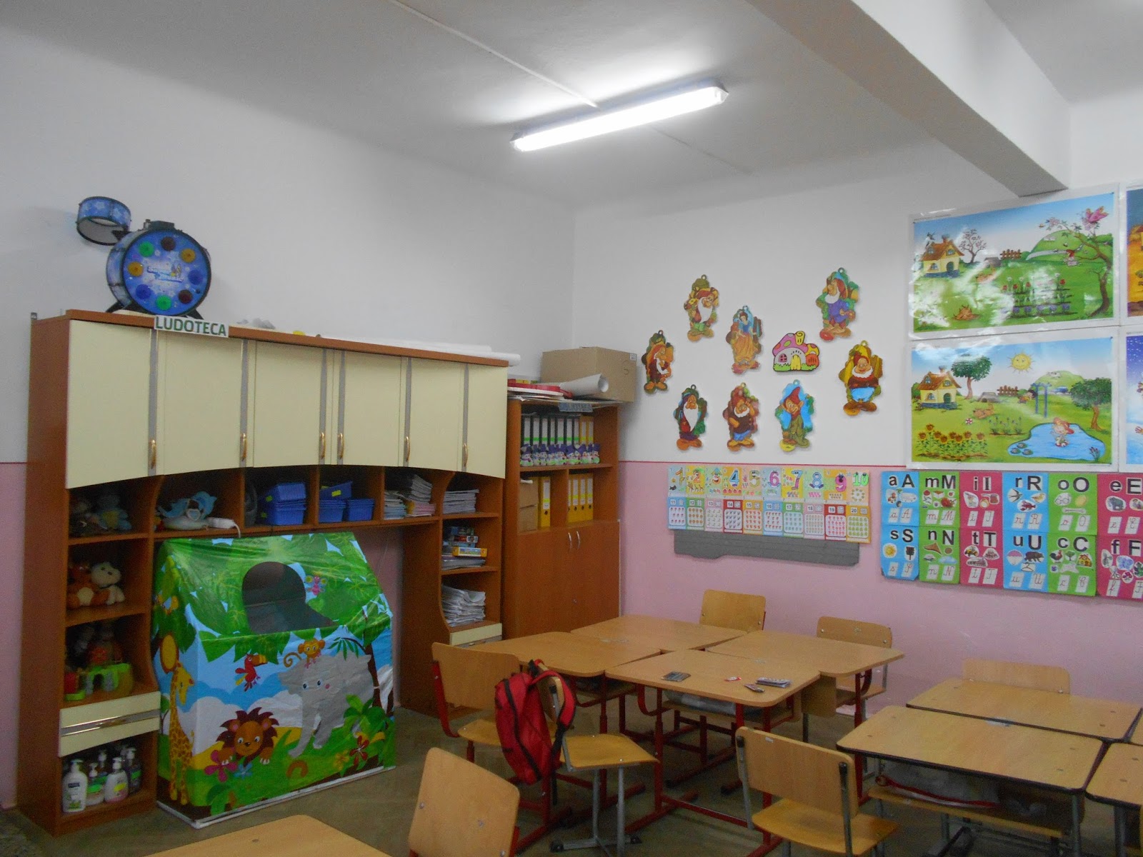 Scoala cu Clasele I-VIII Nr 1 Faraoani