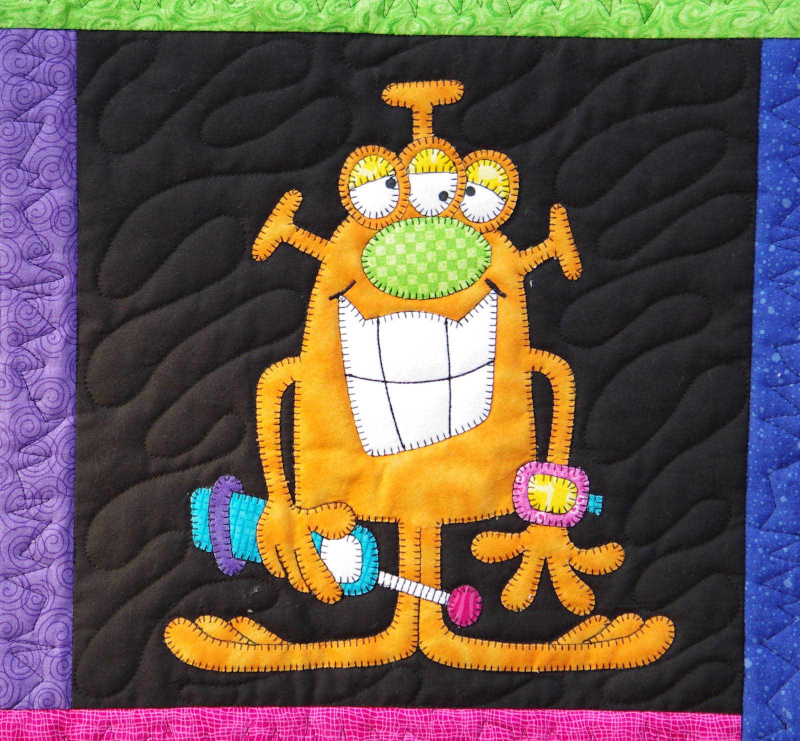 Alien Quilt - Ahhh...Quilting