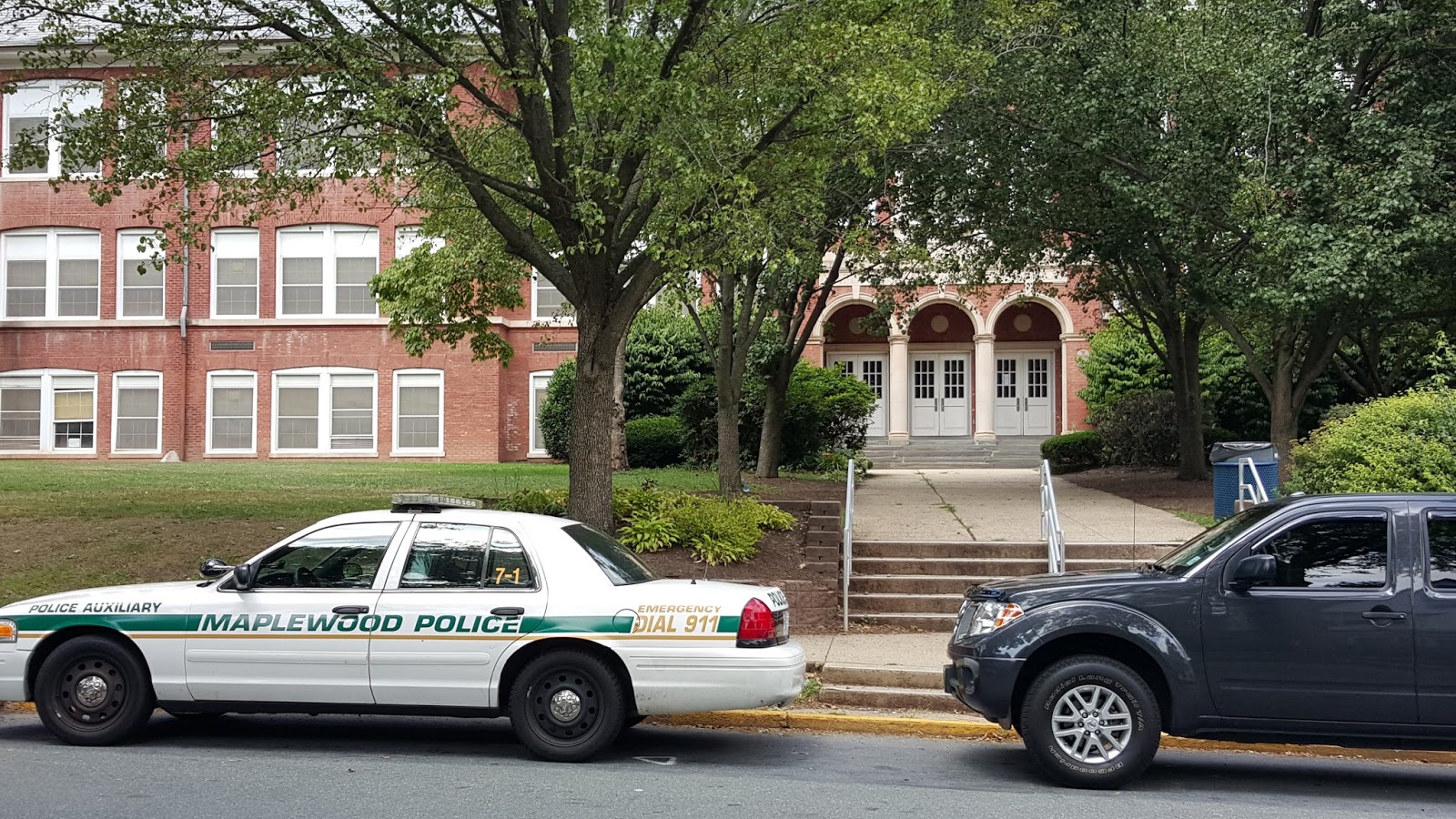 Maplewoodian.com: MMS IS POLICE TRAINING GROUND