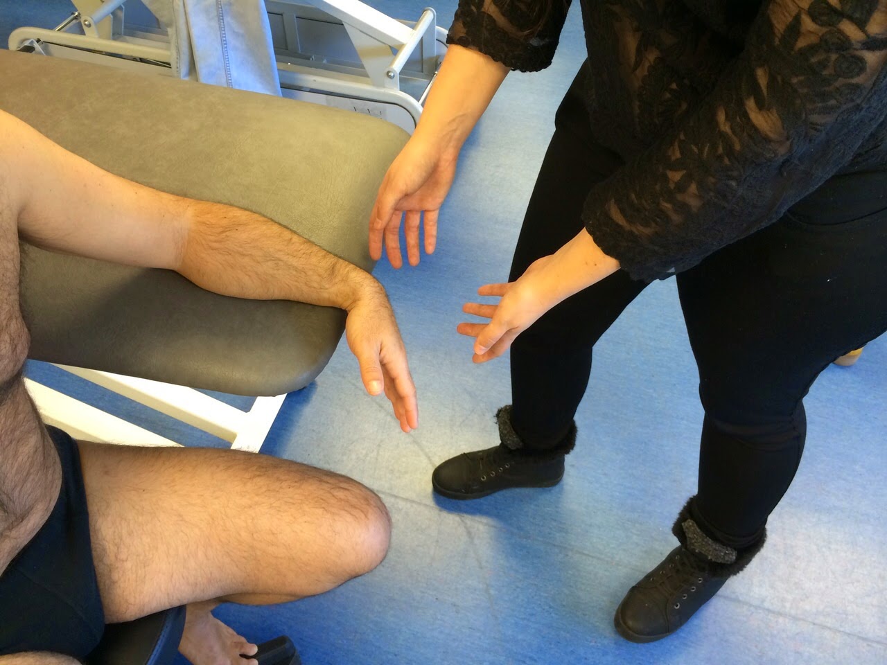 Tu fisio Online: Ejercicios para mejorar el balance muscular del flexor ...