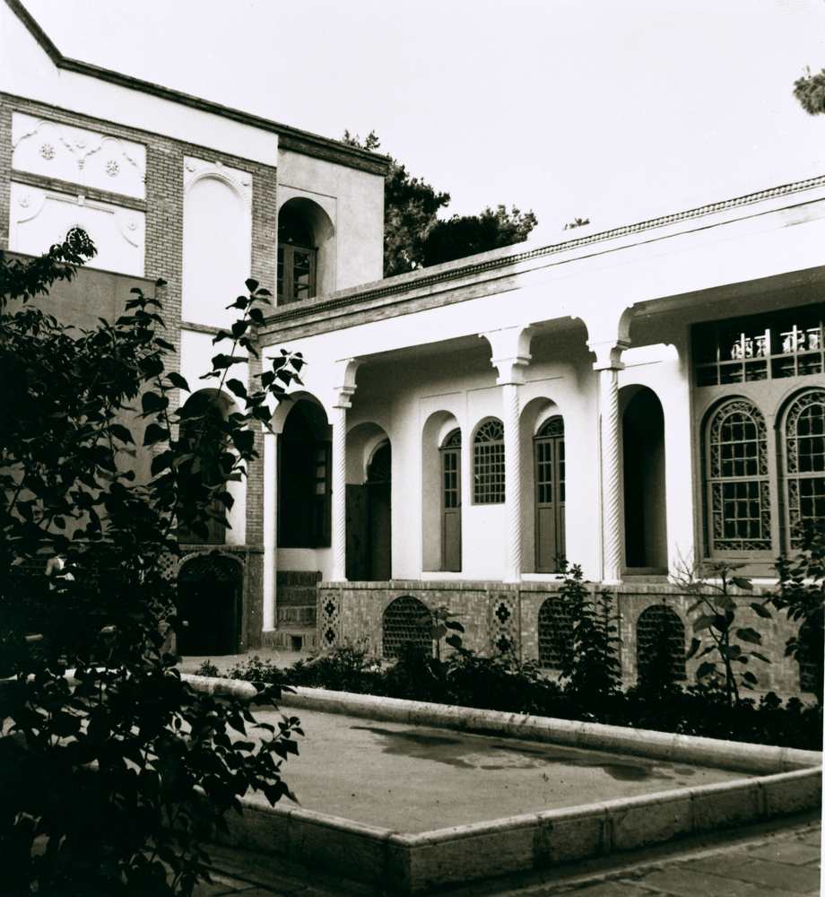 Bahá’u’lláh - The Glory of God: Bahá'u'lláh's House in Tihran