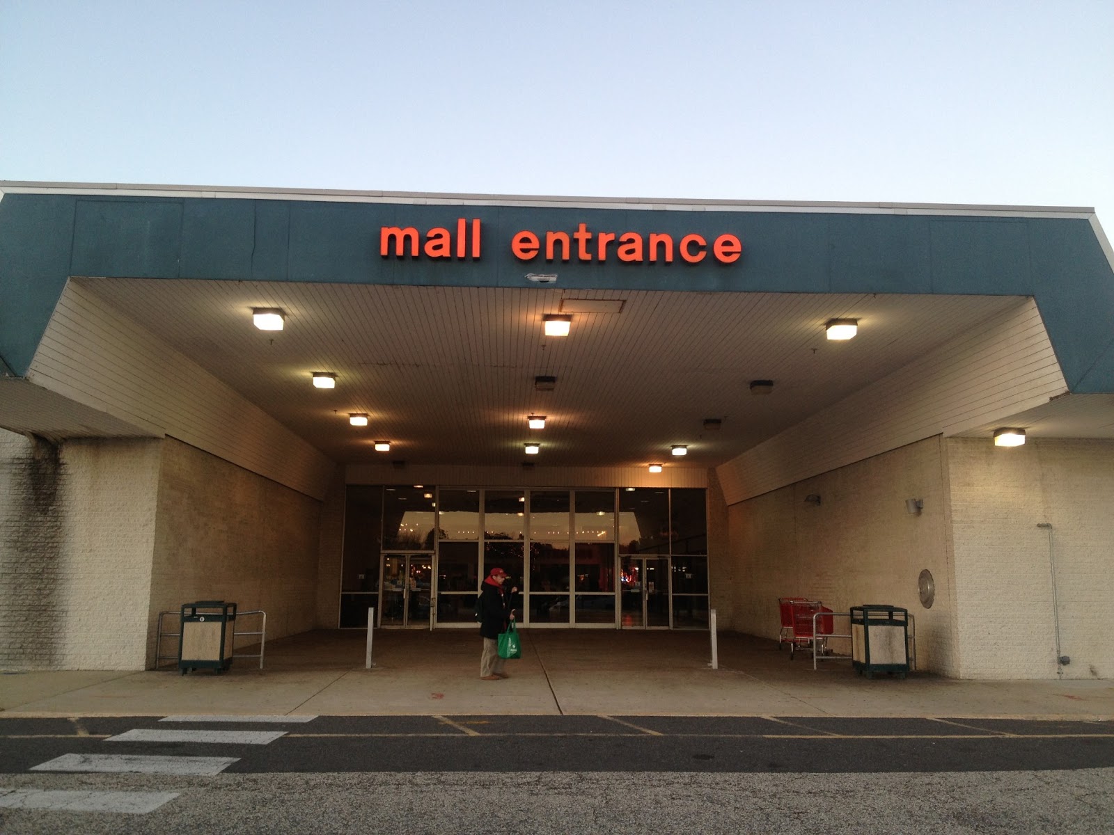 step off george: Shore Mall 2013 *CLOSING*