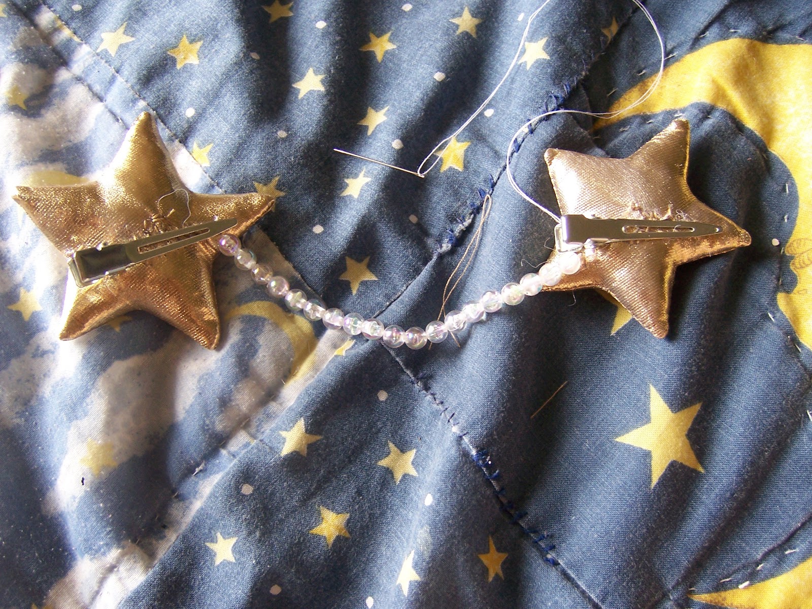 The Princess of Fox Hill: Tutorial: Star Hair Clips (like Chocomint ones)