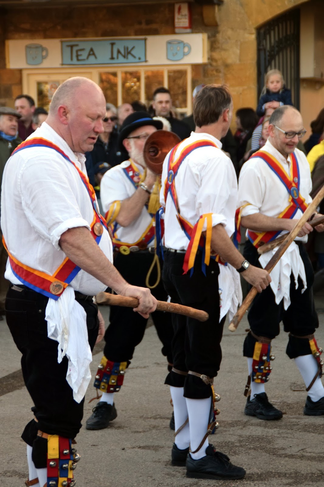 Enjoy your time with beautiful places: Morris dance - a traditional ...