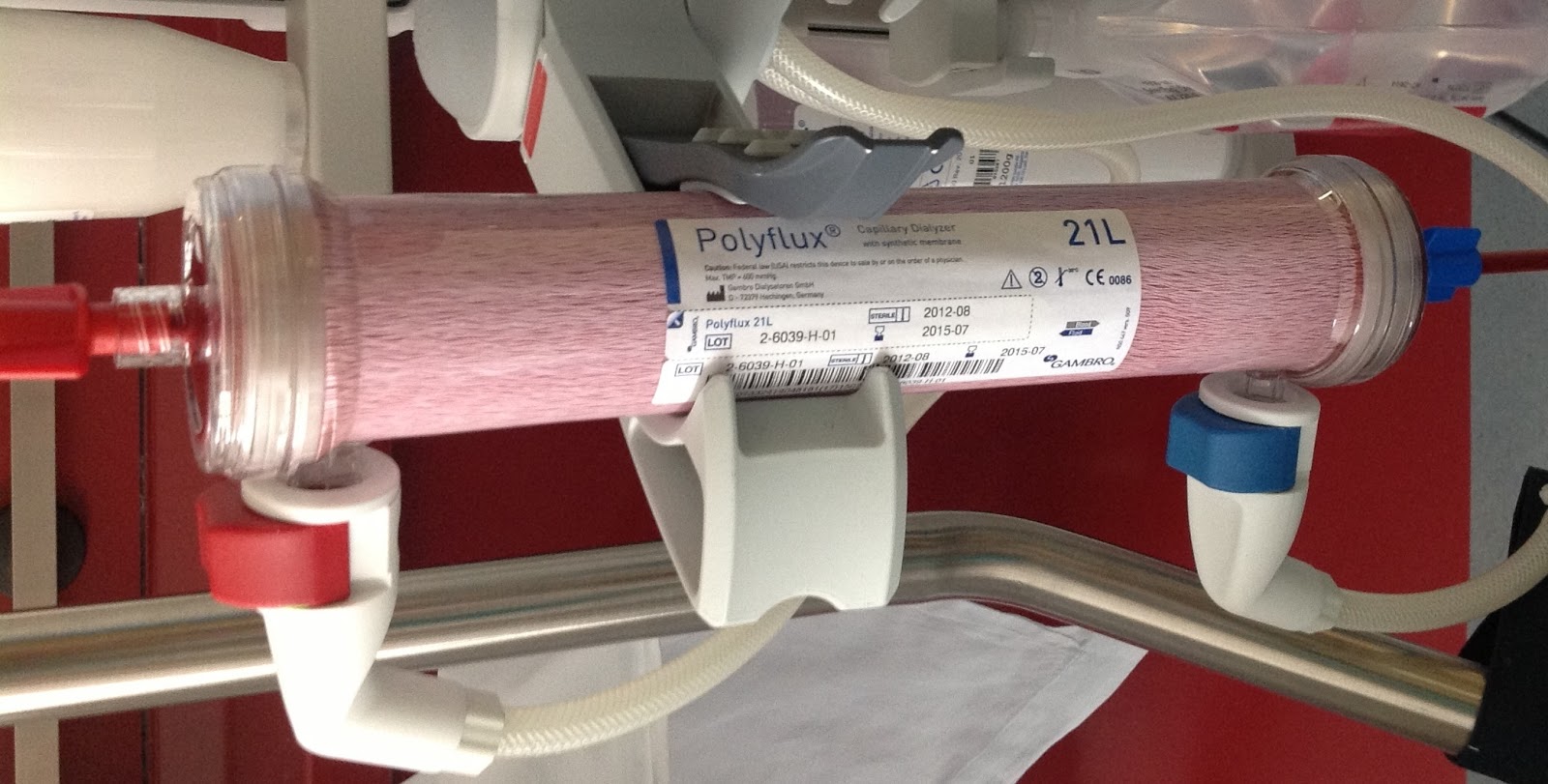 ENFERMEROS ESPECIALISTAS EN NEFROLOGÍA: DIALIZADORES, FARMACOS Y ...